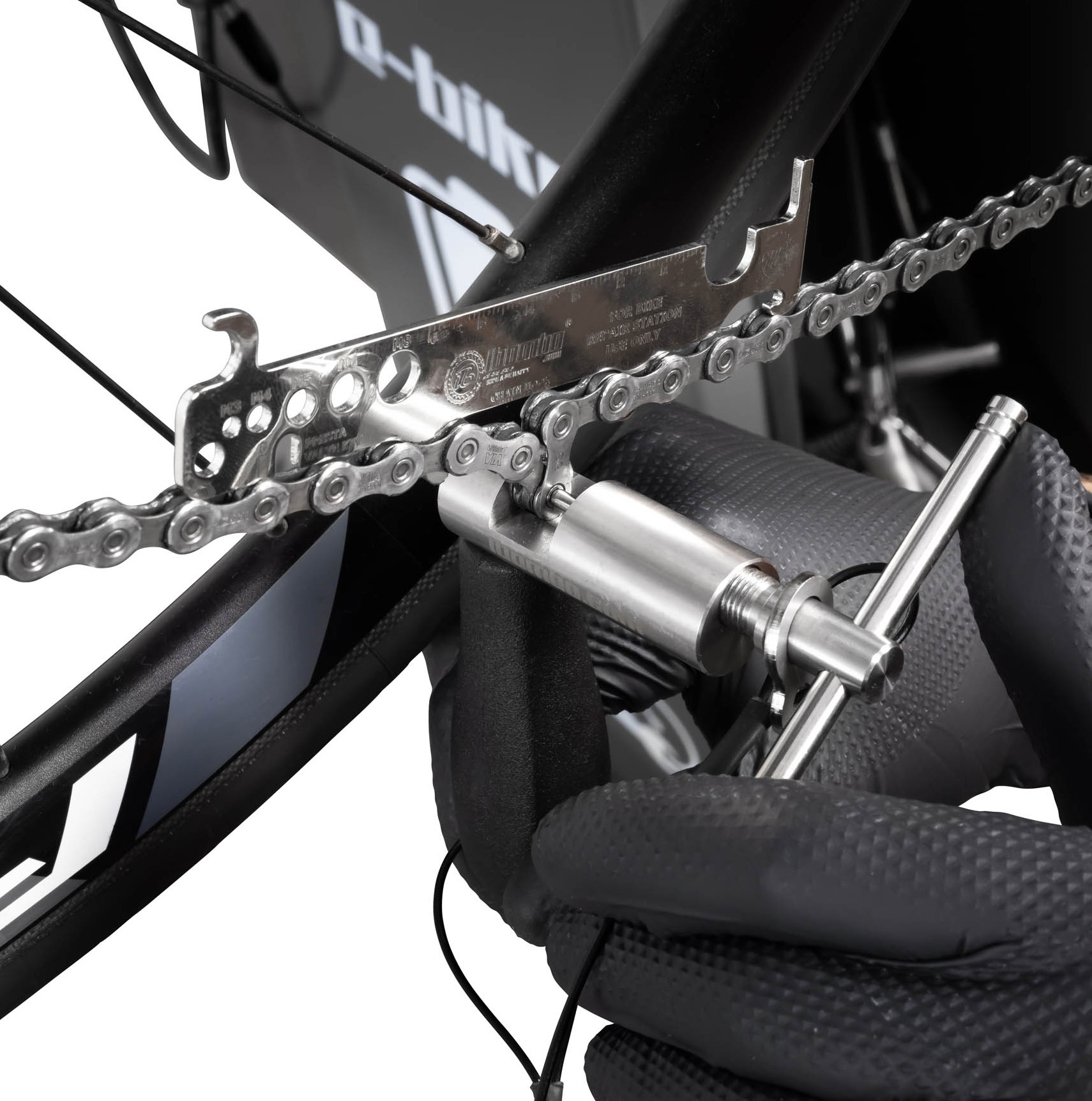 IBOMBO -Public Bike Repair Station | The IBOMBO Team presents a self ...